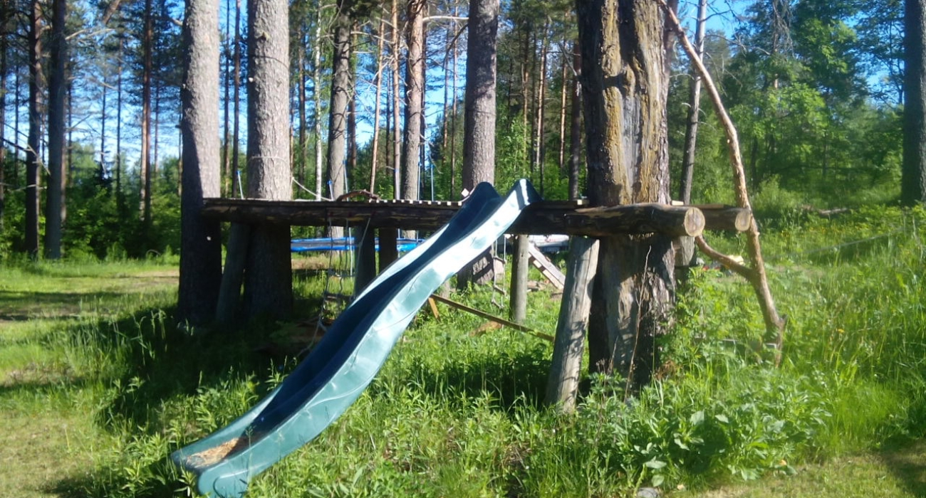 Wanha Koulu Tahkovuori in Finnland - Spottocamp - Spottocamp